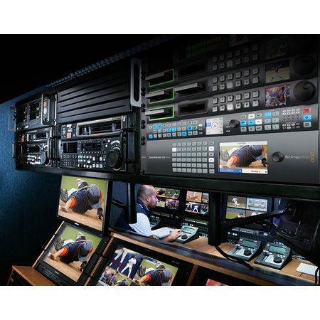 Blackmagic Design VHUBSMARTE12G4040 Smart Videohub 12G 40x40 Video ...